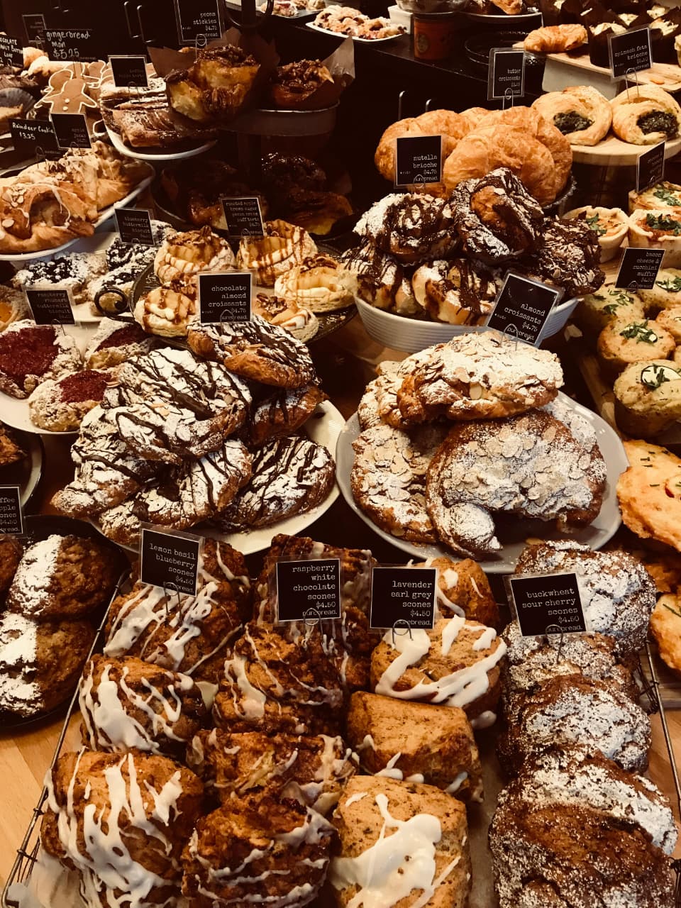 BAKE4U | Freshly Baked Goods